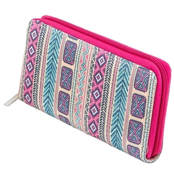 davmav2 | Bags | Aztec Design Accordion Zip Wallet | Poshmark